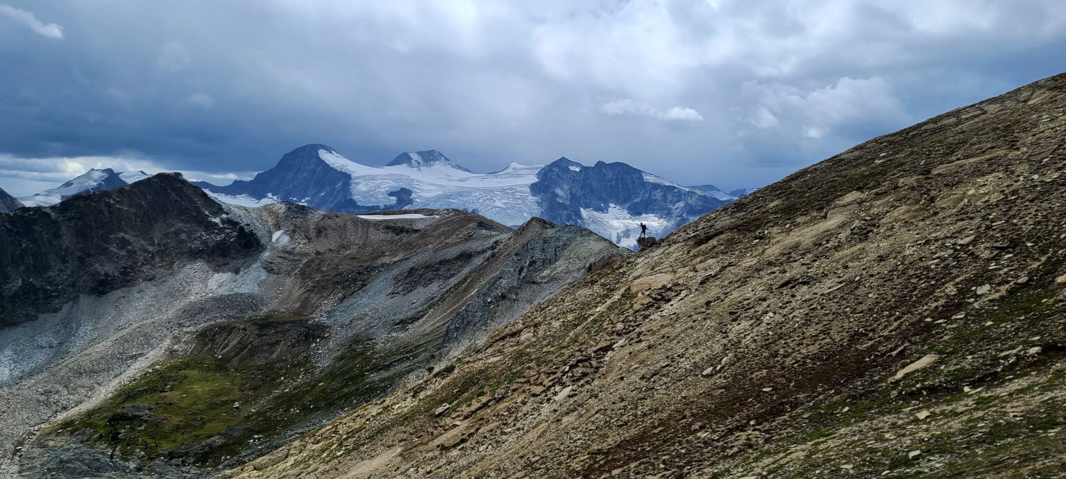 Jumbo Pass + Cabin – Life is Adventure